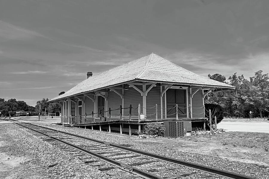 Heath Springs Train Station Photograph by Joseph C Hinson - Pixels